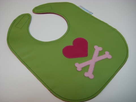 custom heart and bones bib | MallyDesigns.com